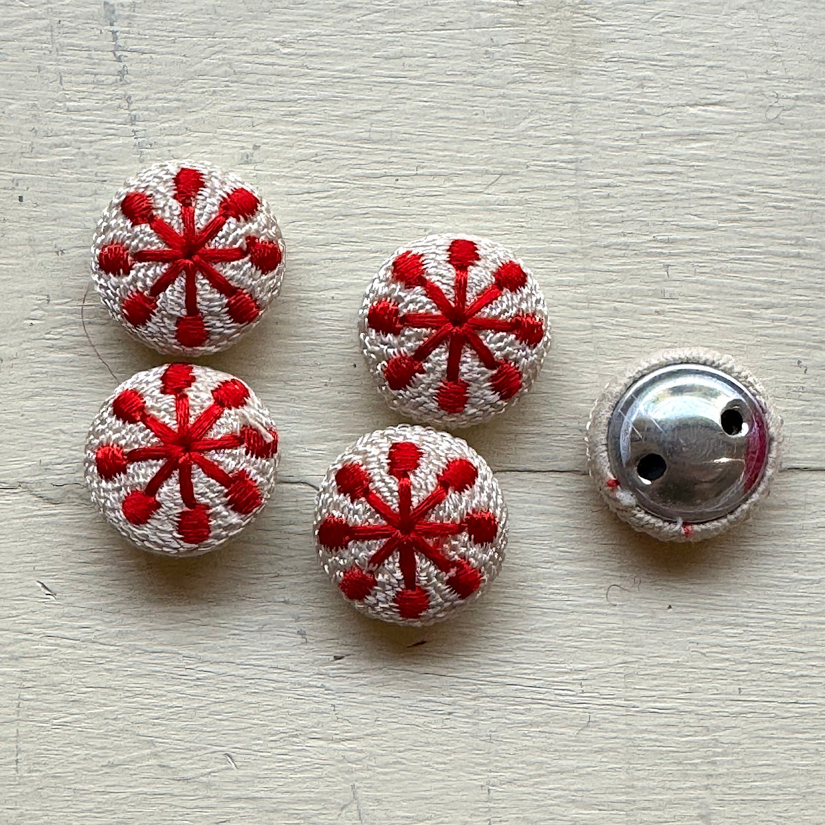 Red Burst Buttons – Woven Art Yarn Shop