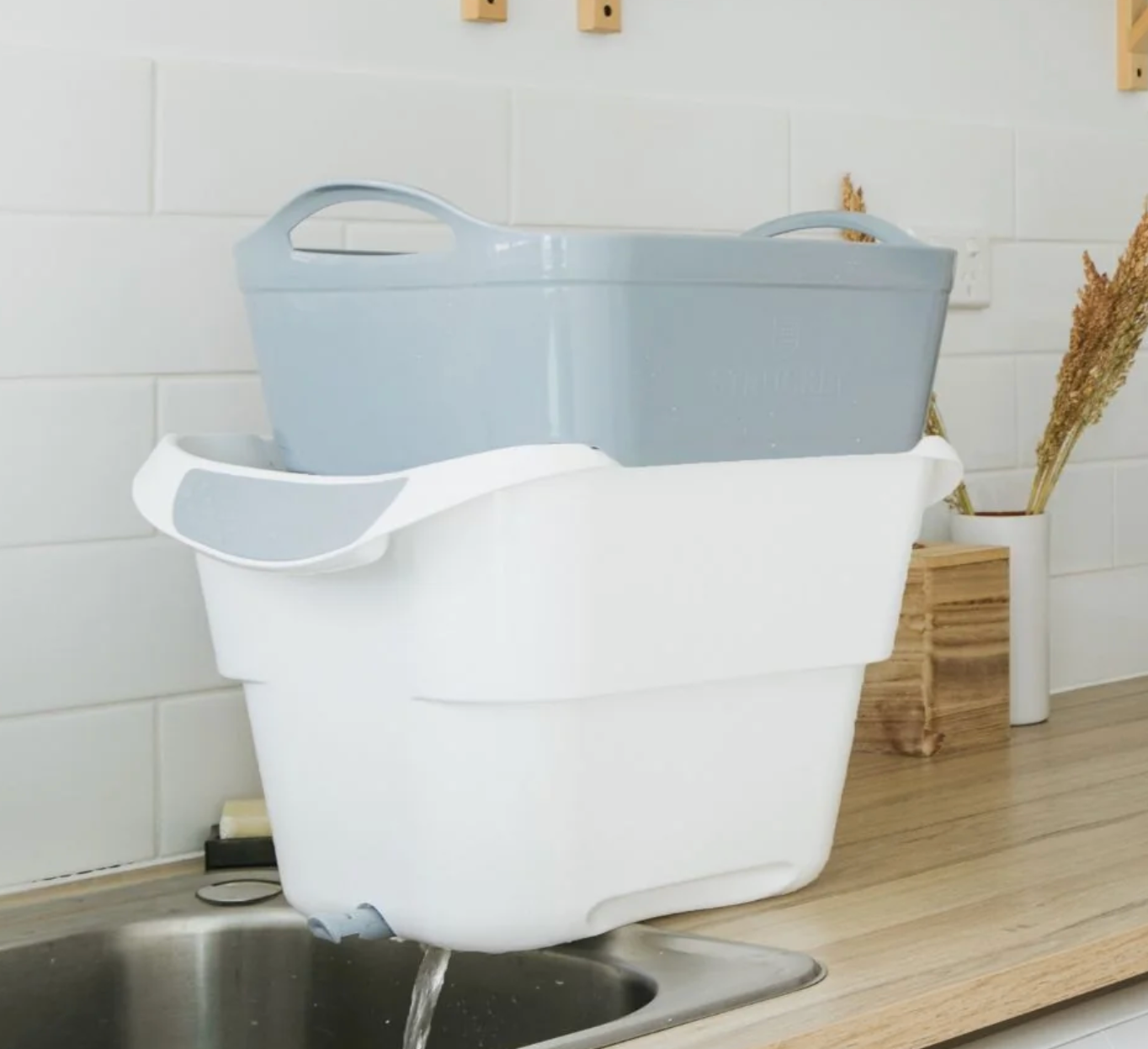 Strucket 19L / 5G Interlocking Strainer Bucket with Plug – Woven Art ...